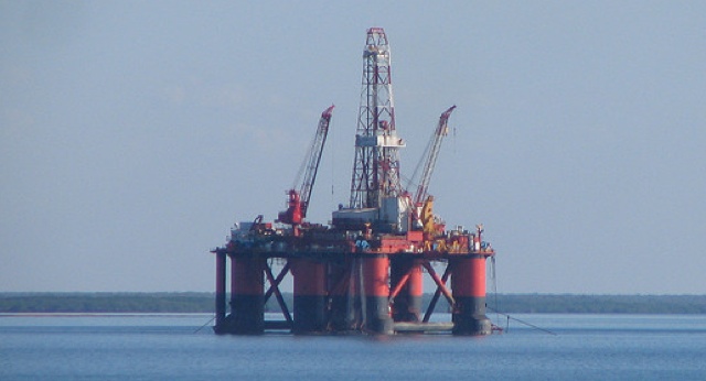 Another oil rig explosion, and the science of dispersants - Boing Boing